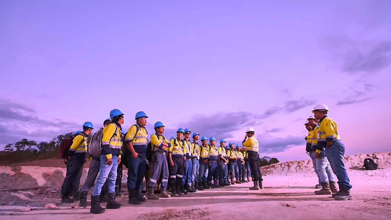 Saham: MDKA - PT. Merdeka Copper Gold Tbk. | Stockbit